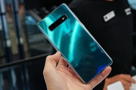 Top 5 điện thoại Samsung 3 camera chất lượng nên mua nhất