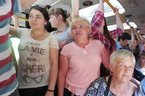 +36°C: Їдемо як "оселедці в бочці" по маршруту Новоград-Волинський ...