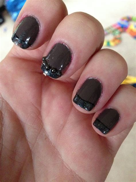 Rock nails | Rock nails, Punk nails, Music nails