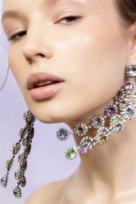 Poli - Models | EastWestModels - Model Agentur Frankfurt am Main