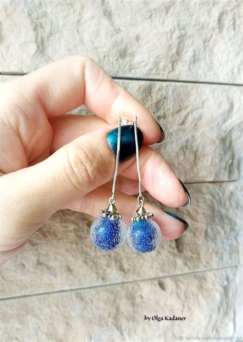 Серебряные серьги-цепочки с шарами лэмпворк "Ice Blueberry", Swarovski ...