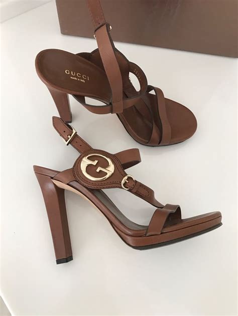 Кожаные босоножки GUCCI. ОРИГИНАЛ. Абсолютно новые. Размер 39. Стелька ...