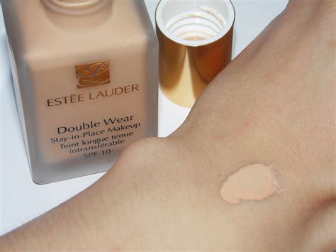 Estée Lauder Double Wear Stay-in-Place make-up 2C1 Pure Beige SPF 10 ...