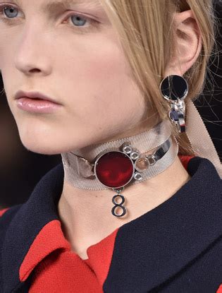 Супер восемь: бижутерия Dior | MARIECLAIRE