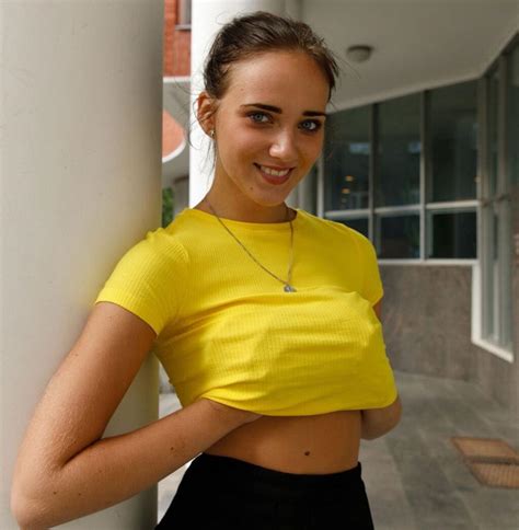 Oxana Z: Pri pohľade na jej telo muži prestávajú myslieť