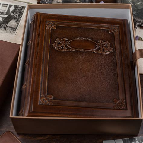 Родовід книга "Грифони" українською – Privilege Handmade