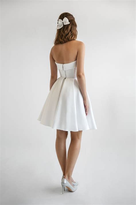 Unona Bridal Dresses in Dubai
