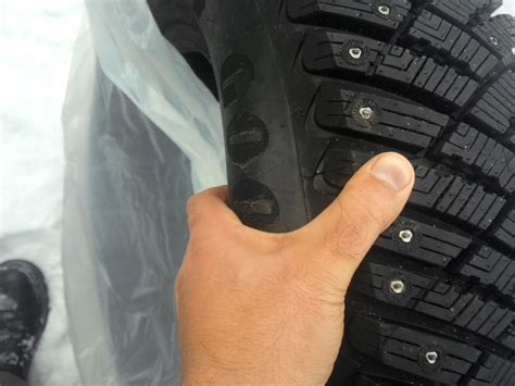 Goodyear UltraGrip Ice Arctic 215/65/R16 — Mitsubishi Galant (9G), 2,4 ...