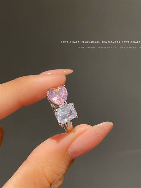 Ethereal Aura Ring - pink – Jewelsmars