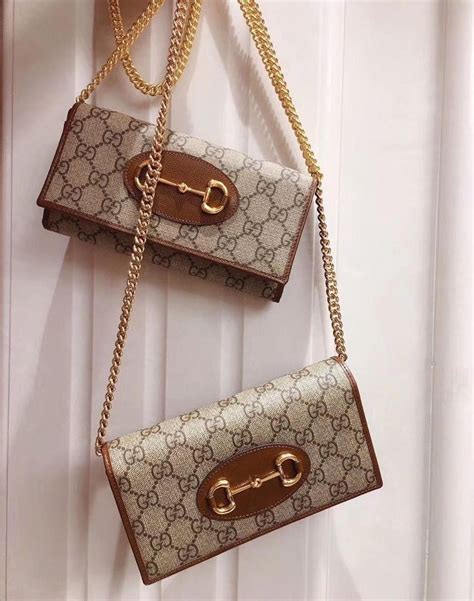 Pin de Samj en BAGS | Cartera de moda, Bolsos de moda, Cartera
