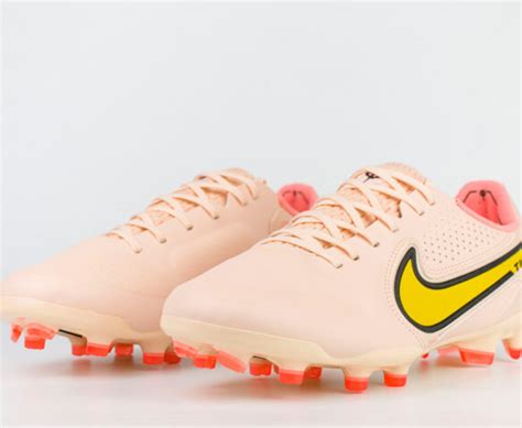 Купить бутсы Nike Tiempo Legend 9 Elite FG Peach в Москве | «KEDRED»