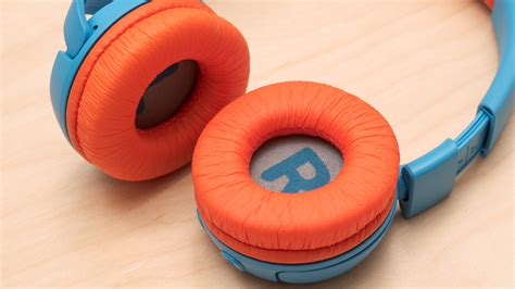 JBL JR300BT Wireless Review - RTINGS.com