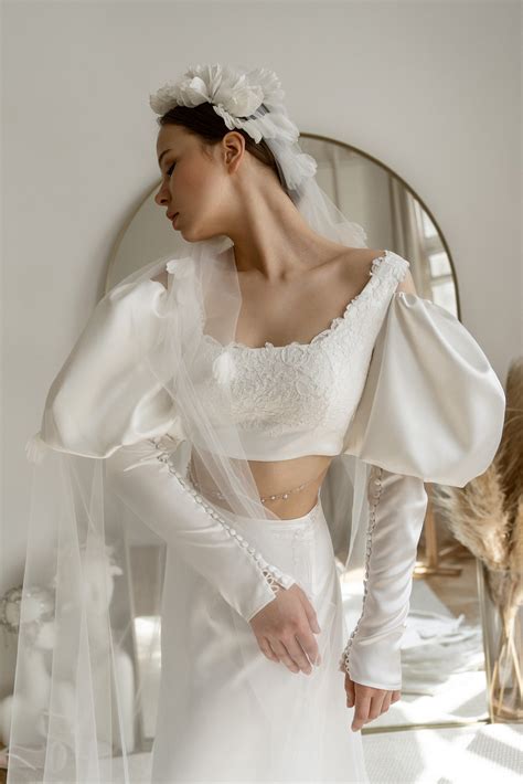 Фата с белыми лепестками — MARIA ALEKSEEVA INSPIRATION ATELIER