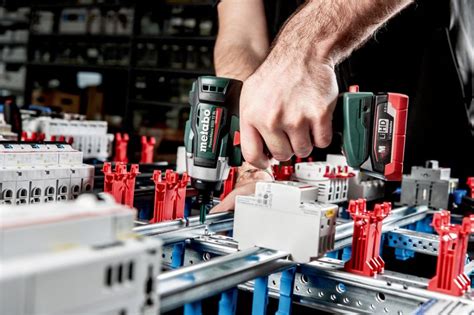 Аккумуляторный ударный гайковерт Metabo PowerMaxx SSD 12 BL - Купить ...