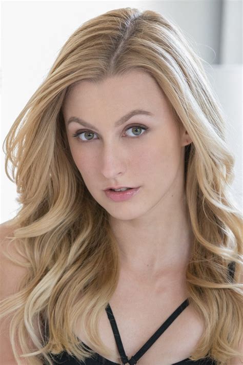 Alexa Grace's Instagram, Twitter & Facebook on IDCrawl