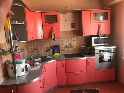 Продаётся кухонный гарнитур с варочной панелью и духовым шкафом, размер ...