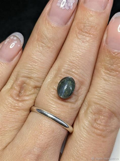 Хризоберилл "Кошачий глаз" со сменой цвета. 3,72ct купить в интернет ...
