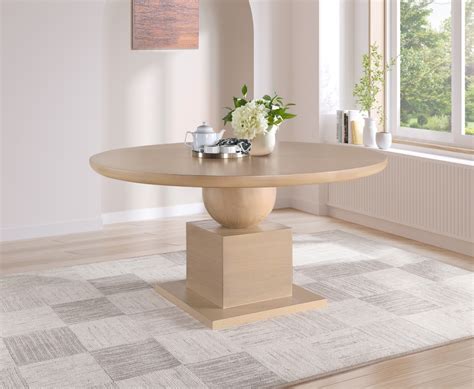 Meridian Furniture USA