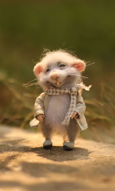 Хитрюга Мышонок в технике сухое валяние | Felt animals, Cute animals ...