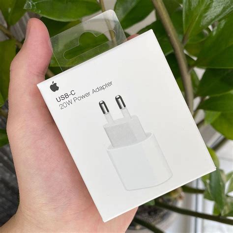Зарядка Быстрая 20W Apple USB-C Power Adapter для IPhone 11 /12mini 12 ...