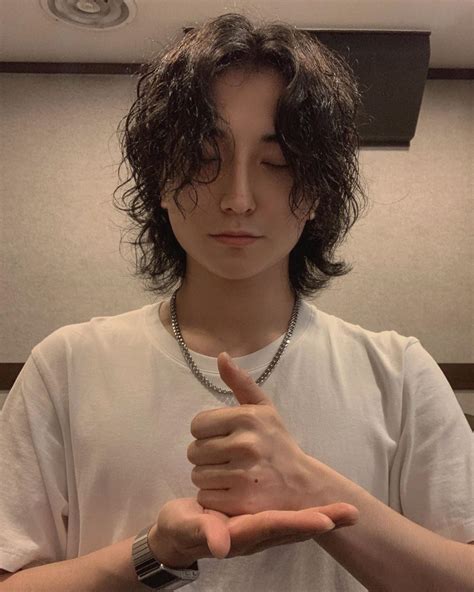 Shin Dongkyu | Waves, Music waves, Earth