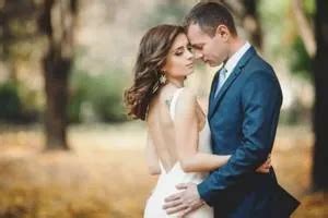 51 год какая свадьба. Что подарить на 51 год свадьбы, традиции и ...