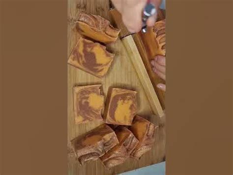 Мыло на пюре папайи 🧡 #мыловарение #мыловар #мылоснуля - YouTube