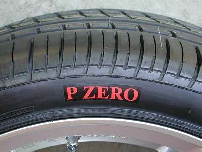 Stealth 316 - Pirelli P Zero Rosso Tires