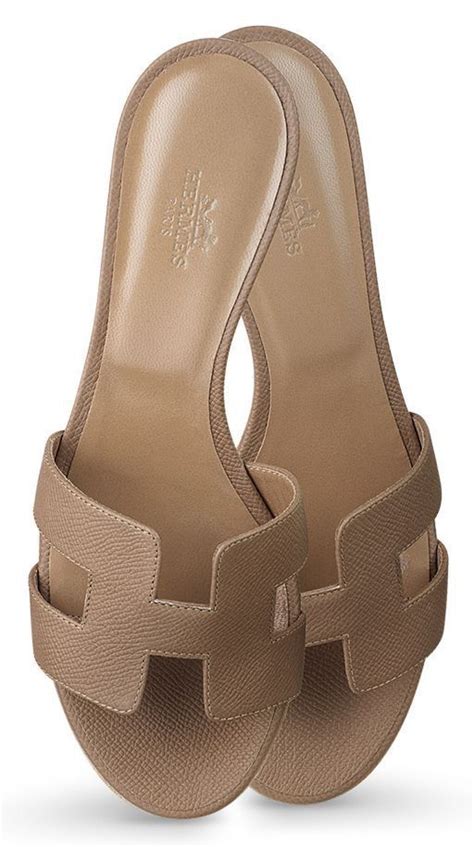 Hèrmes | Hermes shoes, Fashion shoes, Shoes