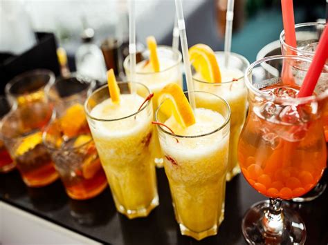 Выездной Bubble tea бар заказать на мероприятие в Москве