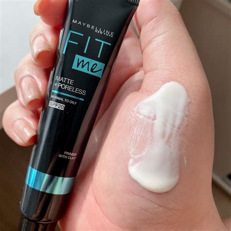 Kem Lót Maybelline Fit Me Matte