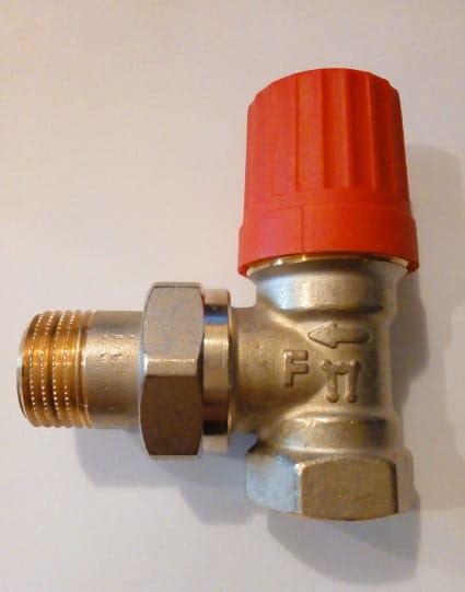 Zawór termostatyczny kątowy Danfoss RTD-N 15 1/2" ekoal.pl