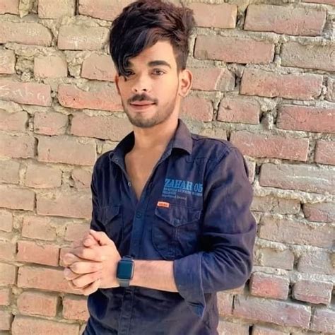 Karan Singh (@kandi_boy_____) • Threads, Say more