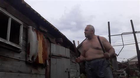 Искра с двумя дубинками - YouTube