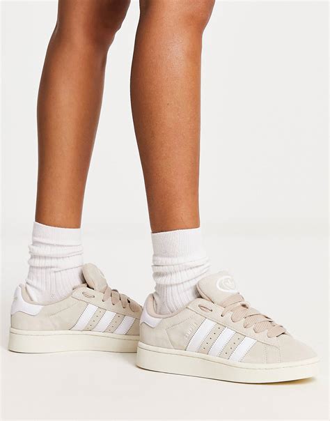 Белые кроссовки adidas Originals Campus – заказать из-за границы с ...