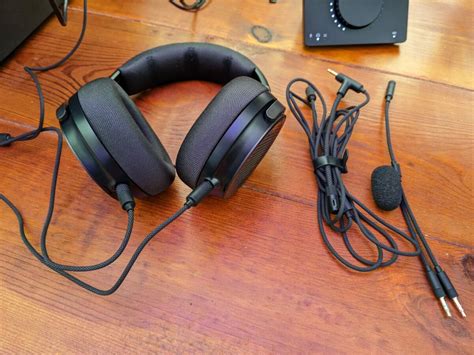 Corsair Virtuoso Pro Headset Review: Budget High-end Classic