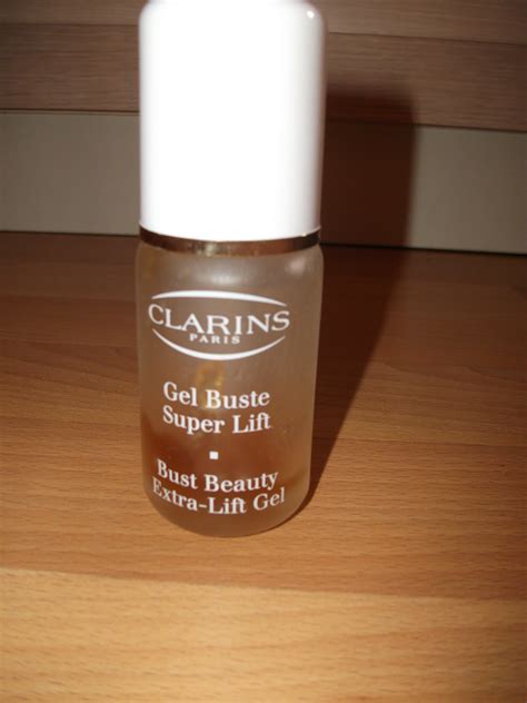 Pelito: Clarins Gel Buste Super Lift
