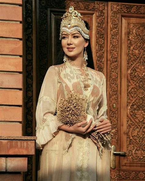 Turan girl