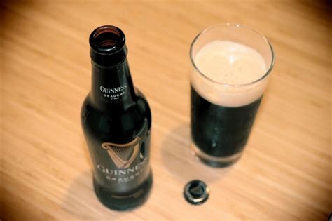 Guinness Extra Stout vs. Draught: We'll help you pick one - The Manual
