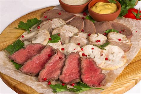 Большая мясная тарелка - Мушмула ・ Кейтеринг ・ Самара