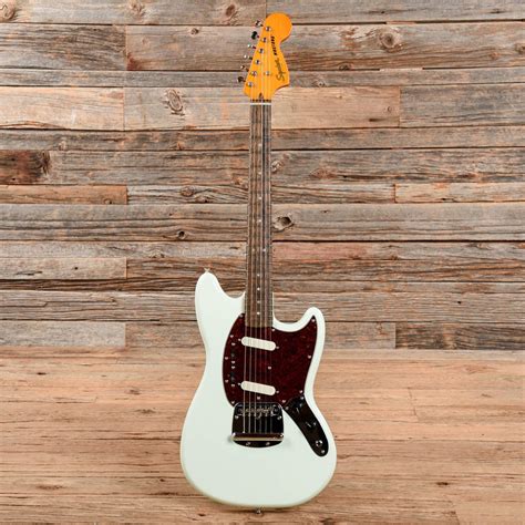 Squier Classic Vibe '60s Mustang Classic Vibe '60s Mustang Blue Sonic ...