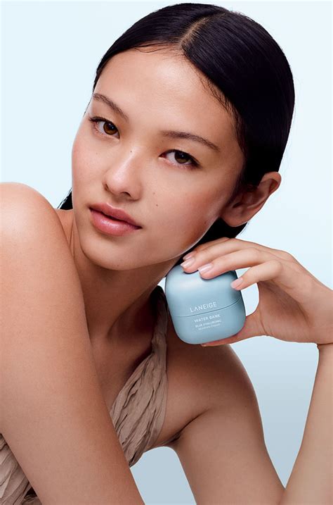 Water Bank Blue Hyaluronic Moisture Cream | LANEIGE Indonesia