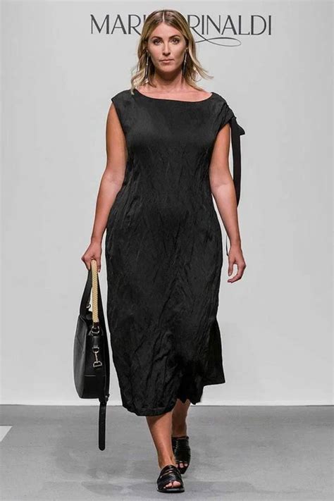 Over 50 Womens Fashion, Fashion Over 50, Work Fashion, Curvy Fashion ...