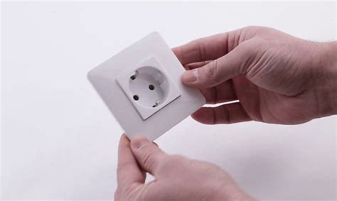 Розетки силовые Unica Modular Schneider Electric (Уника Шнайдер ...