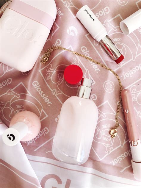 Glossier You Perfume Review - The Beauty Minimalist
