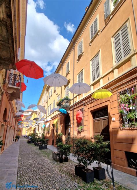 Модена (Modena) – от средновековието към класическата музика, червени ...