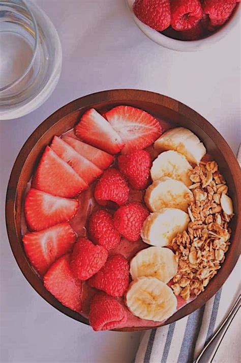 Полезный завтрак | Yummy food, Healty food, Breakfast bowls