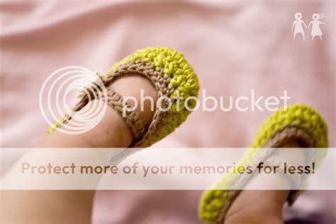 Тапочки для новорожденной девочки: ru_knitting — LiveJournal