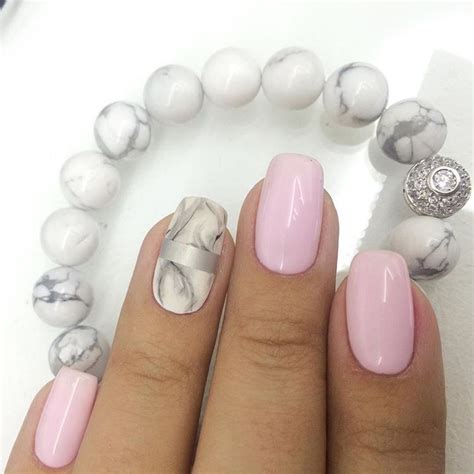 Браслет из кахолонга @twinkleshop_ 💕 и маникюр от любимых @waxnail 💅🏼 ...