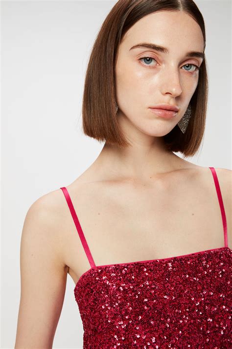 TOP – ISABELLE BLANCHE